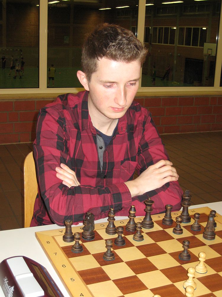 Bastian räumt ab | zweihochsechs Bielefeld